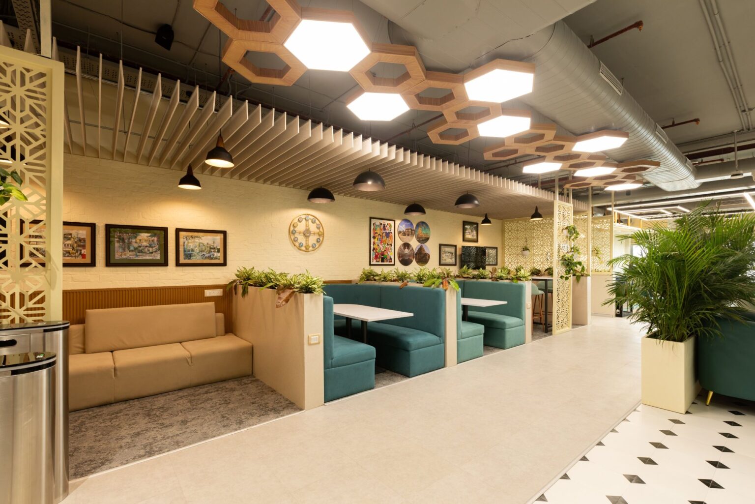 BizzHub Elanz – Top Coworking Space for Rent in North Bangalore